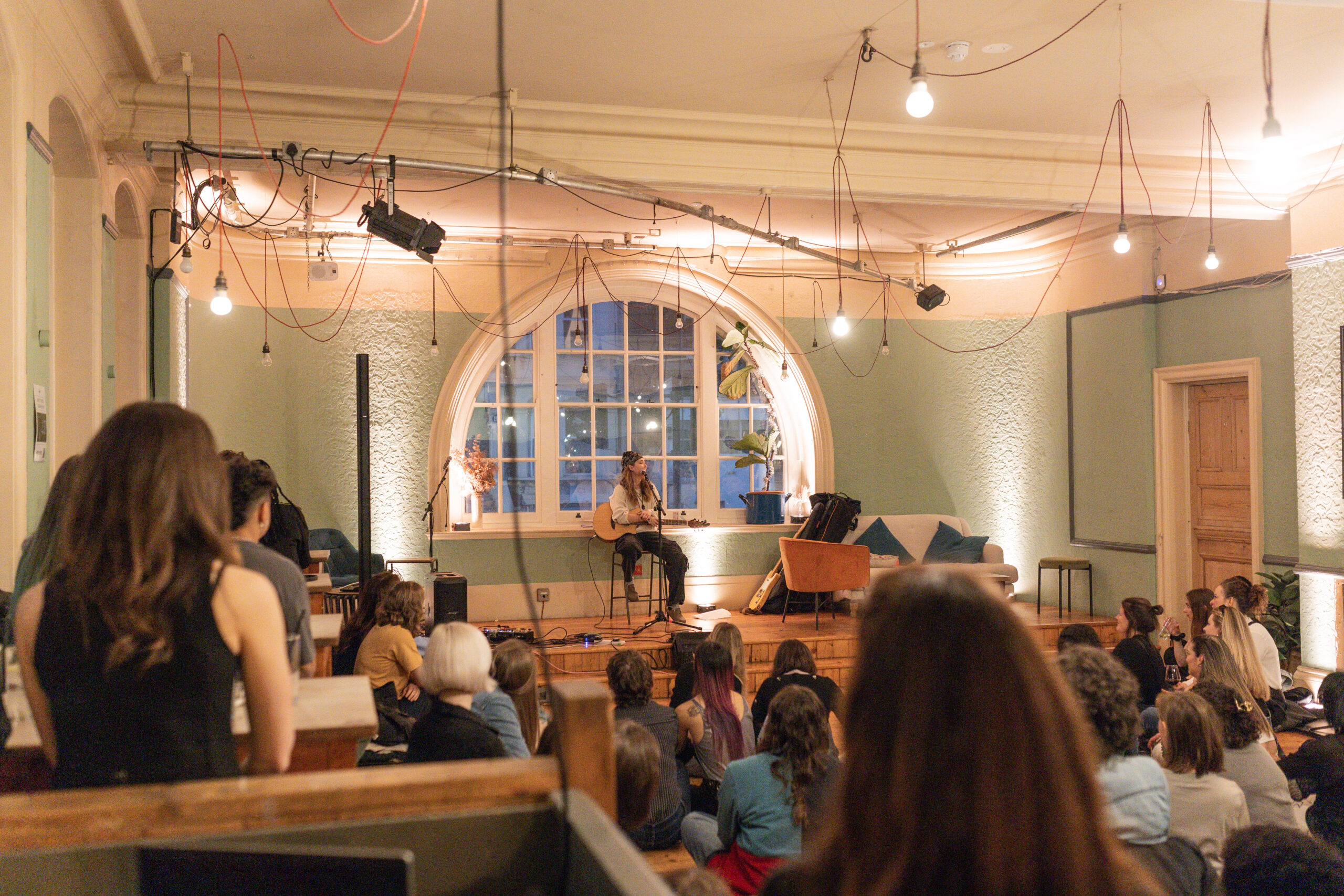 Nonchalant - Lesbian and Queer Pop Culture.